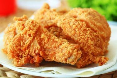 Cách làm gà rán KFC tẩm bột chiên giòn tại nhà ngon khó cưỡng